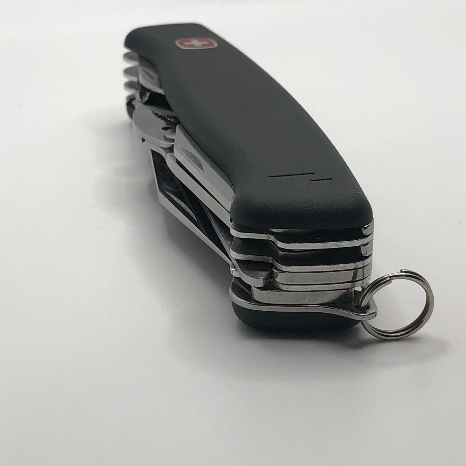 Wenger Ranger 04 – Everest – Marc's swiss army knives