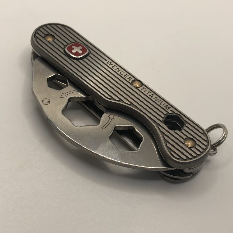 Wenger Titanium II – Marc's swiss army knives